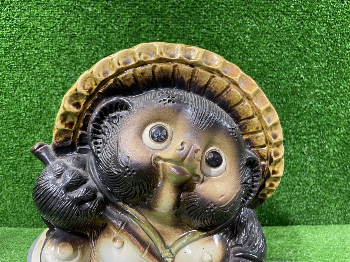 5140 信楽焼 幸福 ほうき 小判 狸 たぬき 縁起物 置物(信楽)｜売買されたオークション情報、yahooの商品情報をアーカイブ公開 - オークファン（aucfan.com）