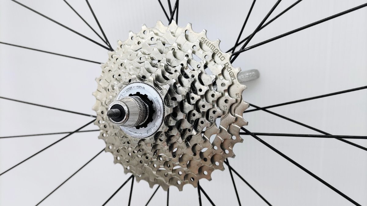 GIANT ジャイアント SR3 リアホイール 9速 スプロケ付 エンド幅 130mm ホイールのみ T261(27インチ、700C)｜売買さ ...