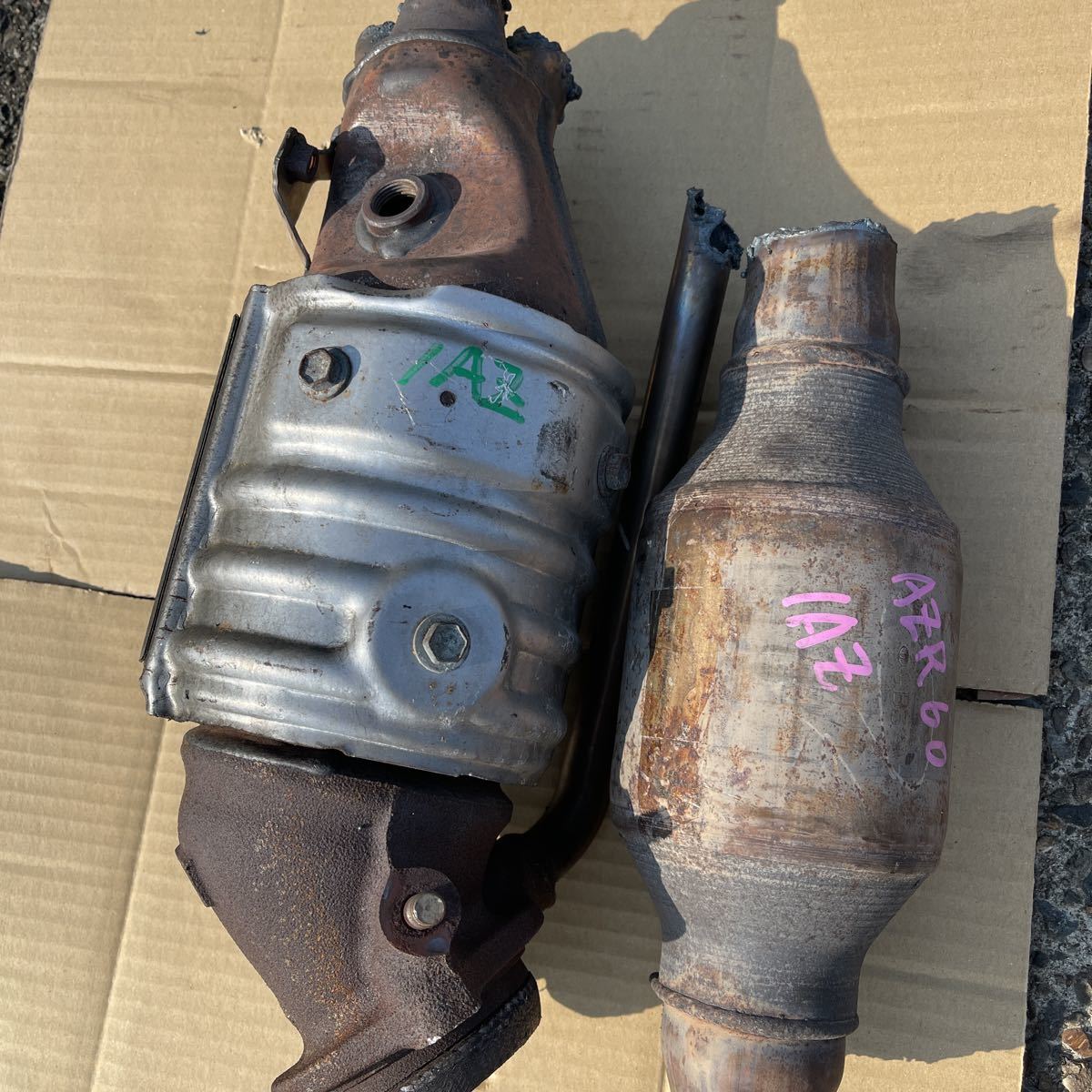 AZR60触媒(触媒)｜売買されたオークション情報、yahooの商品情報をアーカイブ公開 - オークファン（aucfan.com）