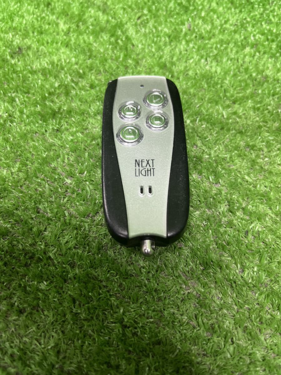 サーキットデザイン NEXTLIGHT ネクストライト 001-X00302 エンジンスターター リモコン 作動確認済み XX766(社外本体 ...