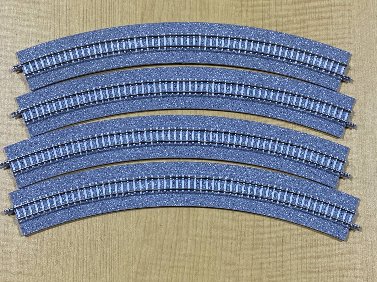 TOMIX 1743 ワイドPCカーブレール C354-45-WP F 灰色 4本セット(線路)｜売買されたオークション情報、yahooの商品 ...