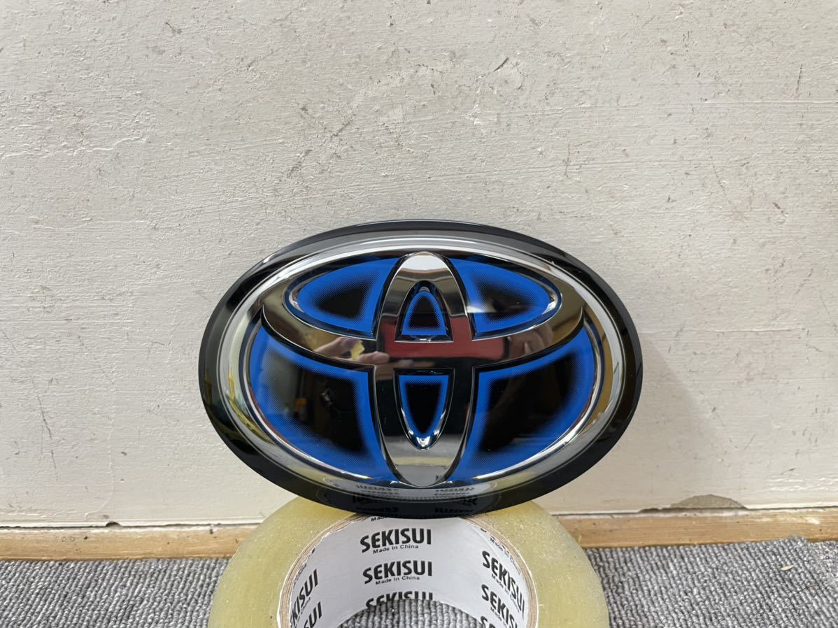 R41003 ② トヨタ 汎用 純正 エンブレム 53141-33130 53141-33140(トヨタ)｜売買されたオークション情報 ...
