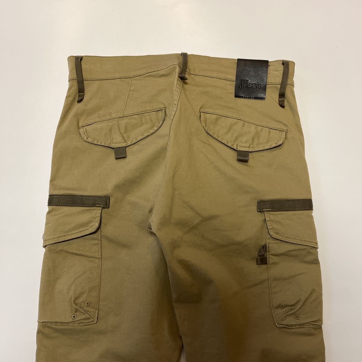 EDWIN エドウィン ERKD32 ジャージーズ ストレッチカーゴパンツ ベージュ M(ボトムス)｜売買されたオークション情報、yahooの商品情報をアーカイブ公開 - オークファン ...