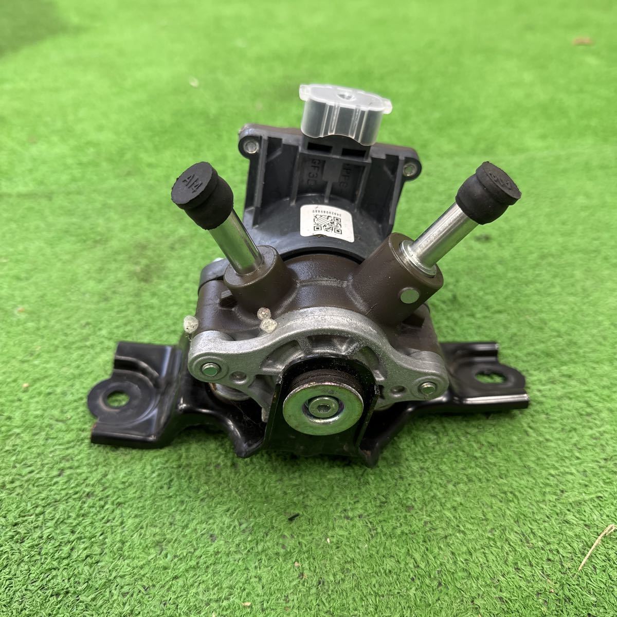 18 トヨタ プリウス PHV ZVW52 トランスミッションオイルポンプ 35300-47010(トヨタ用)｜売買されたオークション情報 ...