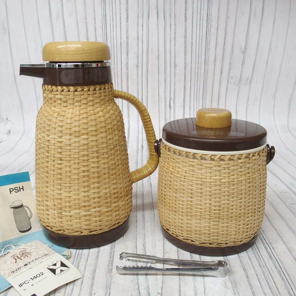 m001 J タイガー 藤ポット PSH-1002 1.0L アイスペール 1.4l IPC-1402 TIGER 籐製魔法瓶 天然素材 保温/保冷 ボトル 断熱容器(ポット)｜売買された ...