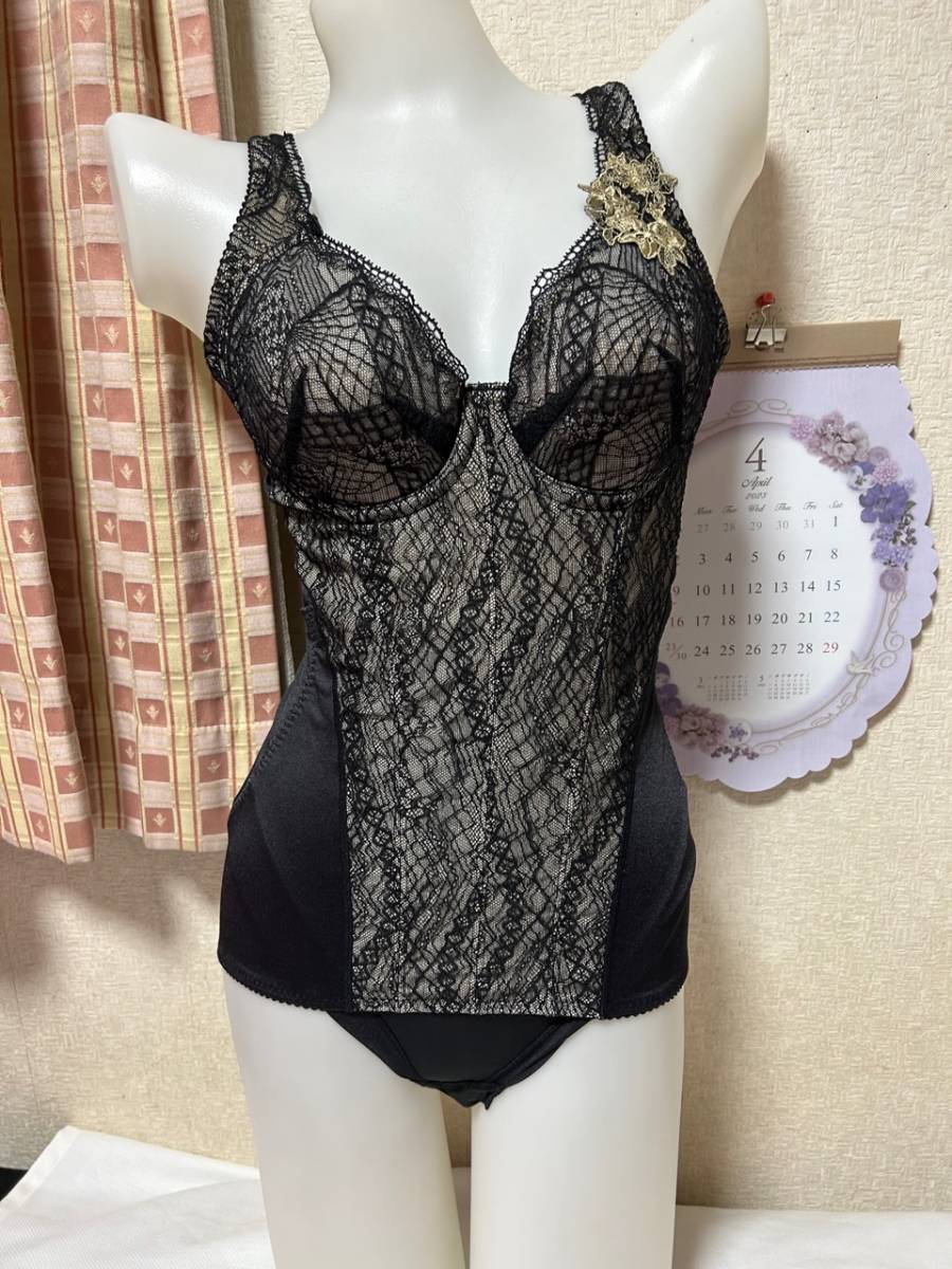 補正下着 マルコ ボディースーツ ブラック C70M(Cカップ)｜売買されたオークション情報、yahooの商品情報をアーカイブ公開 - オークファン（aucfan.com）