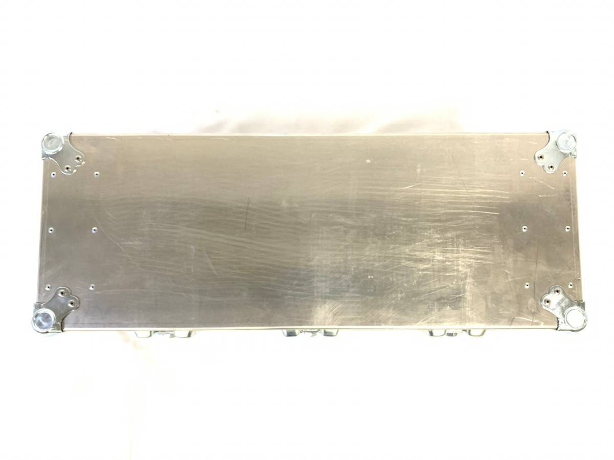 米軍放出品 酸素ボンベ輸送ボックス ハードケース ケース 耐火 収納ボックス アルミコンテナ Americase HM224B 160 ...