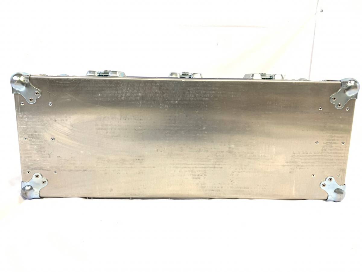 米軍放出品 酸素ボンベ輸送ボックス ハードケース ケース 耐火 収納ボックス アルミコンテナ Americase HM224B 160 ...