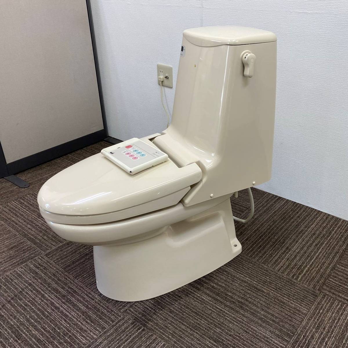 リモコン付INAX ウォシュレット一体型便器 床下排水 洋式便器 C-270S タンク DT-3572 セット ＃BU8 アイボリー(洋式 ...