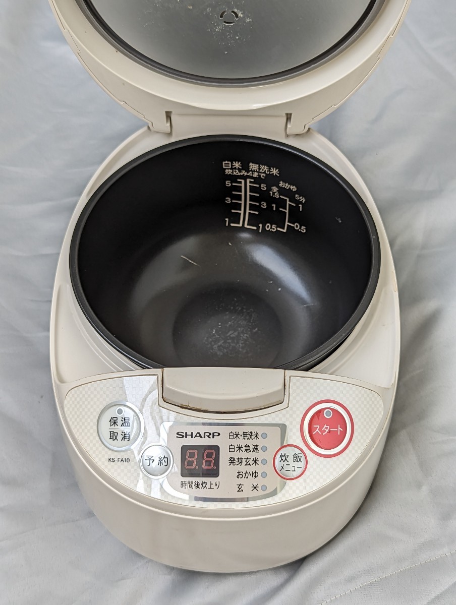炊飯ジャー SHARP シャープ ジャー炊飯器 KS-FA10-C 5.5合炊き 2011年製 キッチン 調理家電 おいしく炊けます(マイコン)｜売買されたオークション情報、yahooの商品 ...