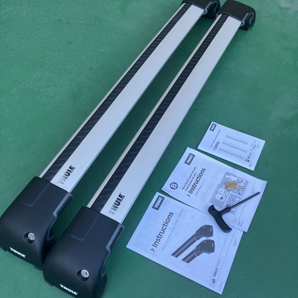 THULE スバル XV アドバンス ウィングバーエッジセット 9592+キット4101 キャリアベースSUBARU XV Advance ...