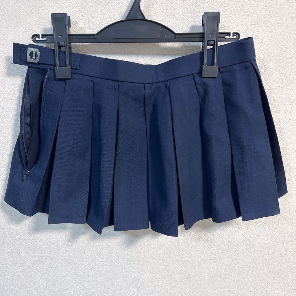 埼玉 越谷西高校 制服 マイクロミニスカート W75 丈29 冬用 大きいサイズ ボックススカート(学生服)｜売買されたオークション情報、yahooの商品情報をアーカイブ公開 - オークファン ...