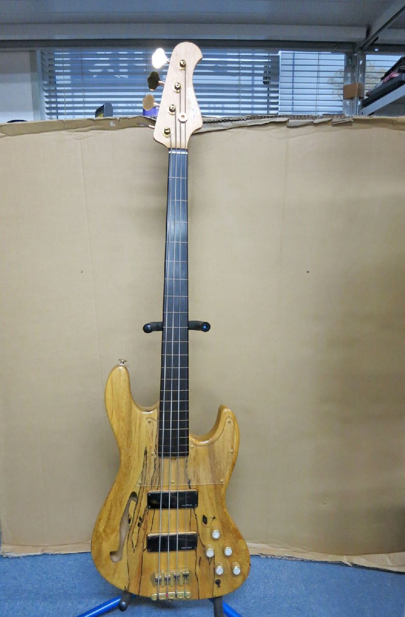 ベース バッカス Bacchus / 02 STRONG 2002年 Limited Model フレットレス(エレキベース本体)｜売買されたオークション情報、yahooの商品情報をアーカイブ ...