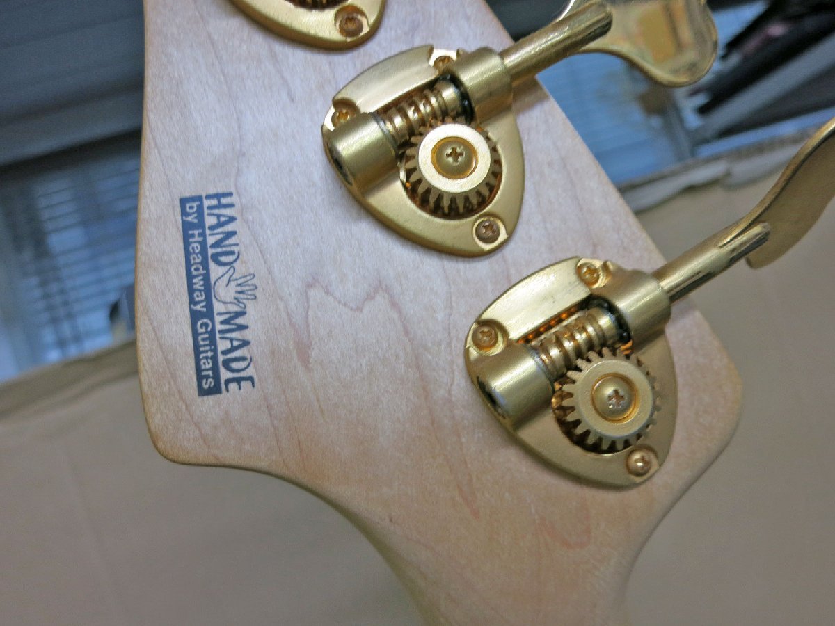 ベース バッカス Bacchus / 02 STRONG 2002年 Limited Model フレットレス(エレキベース本体)｜売買されたオークション情報、yahooの商品情報をアーカイブ ...