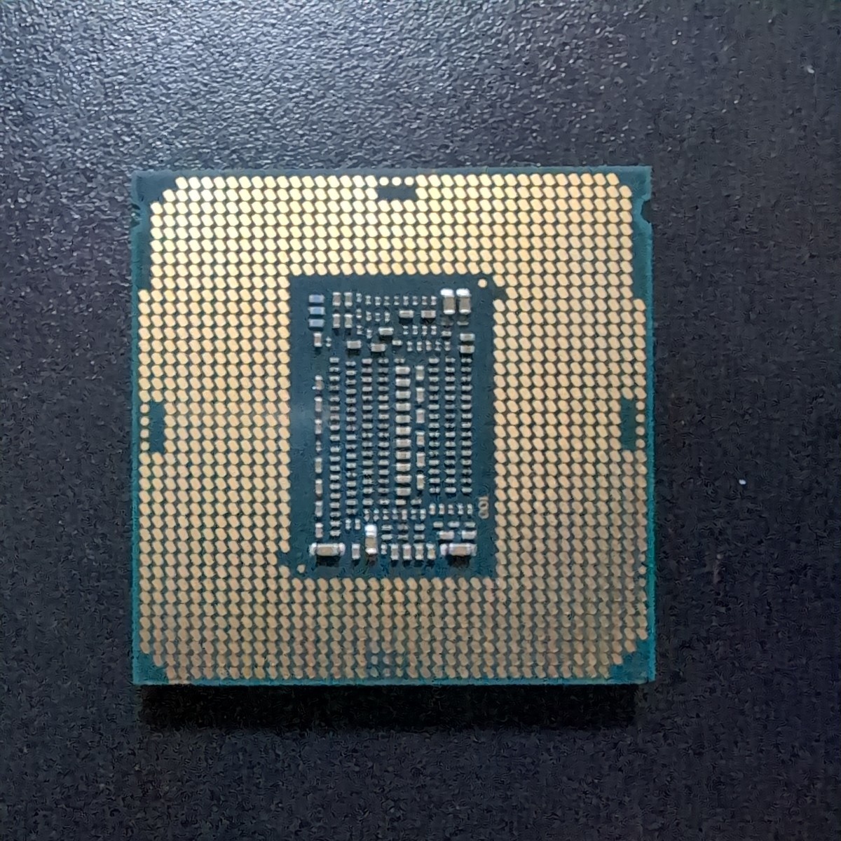 Intel CPU Core i7-8700(Core i7)｜売買されたオークション情報、yahooの商品情報をアーカイブ公開 ...