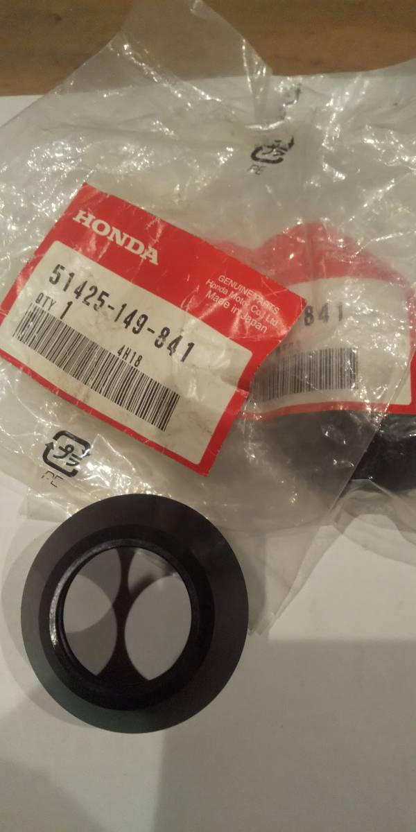 ホンダ 純正 モトラ フロントフォークシール 51425-149-841 2個セット(フロント)｜売買されたオークション情報、yahooの商品 ...