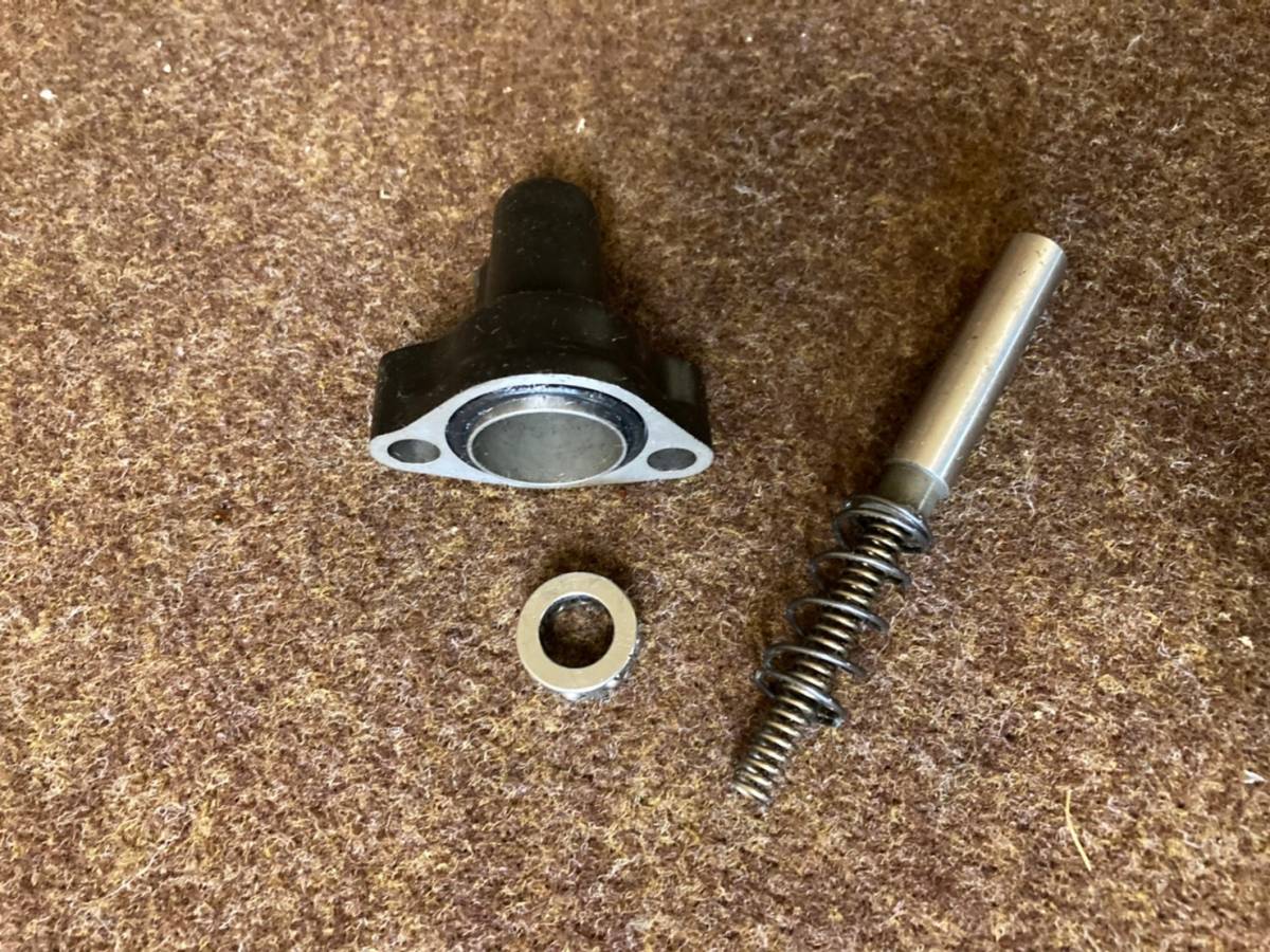 60 C1 バリオス ZR250B カムチェーンテンショナー 1度装着して外した状態 カワサキ レターパックプラス発送可 230301(その他 ...