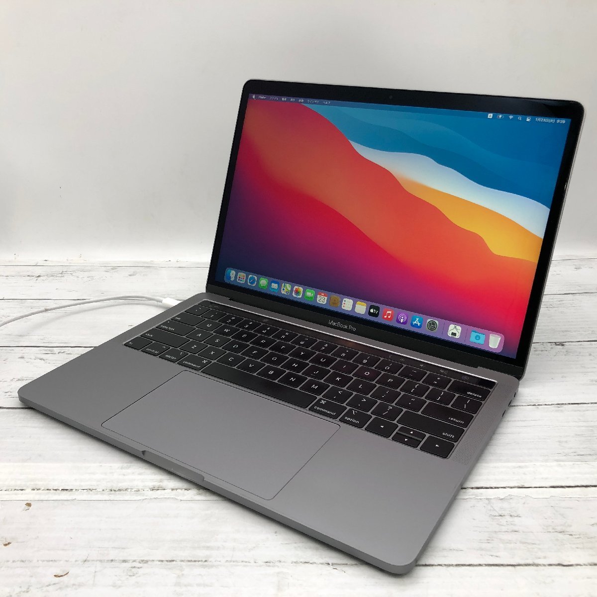 難あり Apple MacBook Pro 13-inch 2018 Four Thunderbolt 3 ports Core i7 2 ...