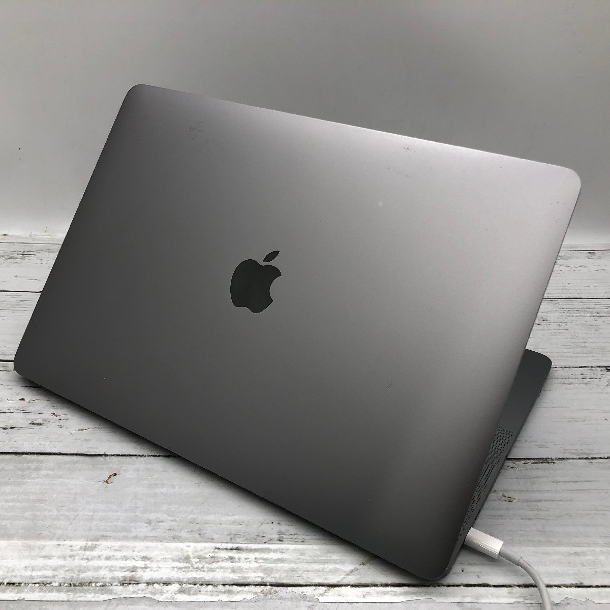 難あり Apple MacBook Pro 13-inch 2018 Four Thunderbolt 3 ports Core i7 2 ...