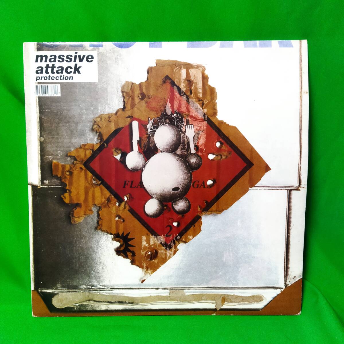 UK オリジナル盤 LP レコード Massive Attack - Protection(クラブ、ダンス)｜売買されたオークション情報、yahooの商品情報をアーカイブ公開 - オークファン ...