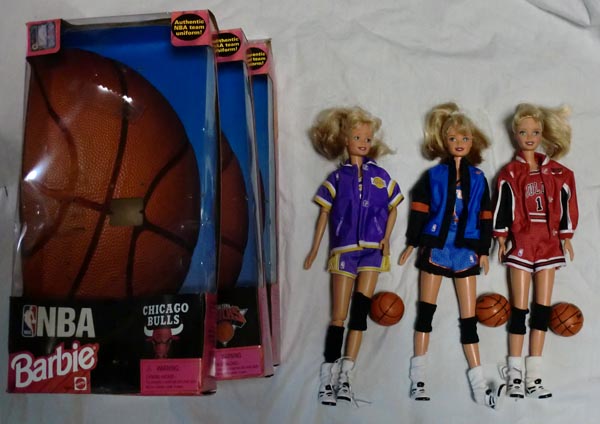NBA Barbie バービー 3体 LAKERS KNICKS CHICAGO BULLS 開封済み(スポーツ)｜売買されたオークション情報 ...