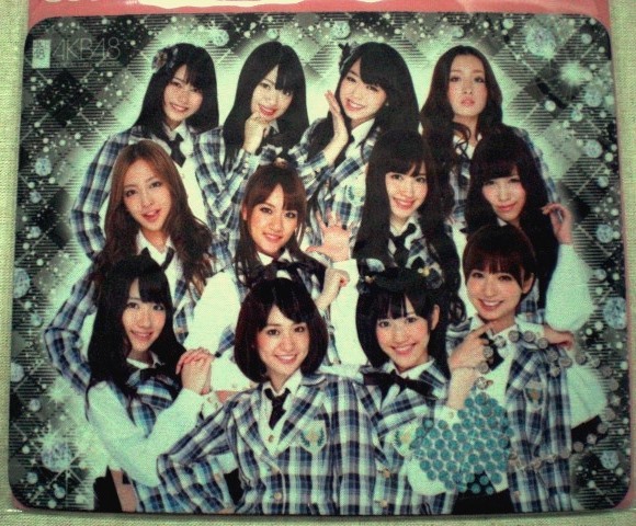 AKB48 きらりんマウスパッド 黒 大島優子柏木由紀渡辺麻友小嶋(その他)｜売買されたオークション情報、yahooの商品情報をアーカイブ公開 ...