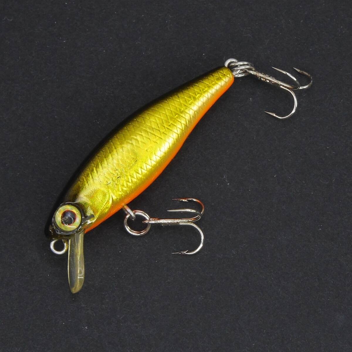 bジャッカル タイニーフライ 38 キンクロ U059 Tiny Fry JACKALL(ラッキークラフト)｜売買されたオークション情報、yahooの商品情報をアーカイブ公開 - オークファン ...