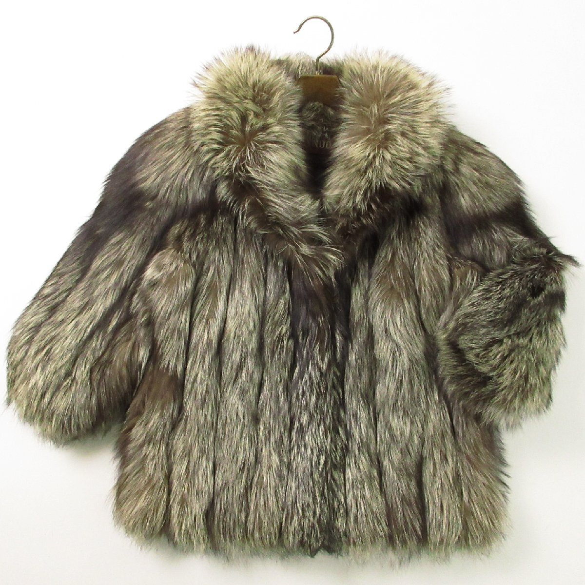 r7fu021713 JINDO 金サガ SAGA FOX シルバーフォックス コート 着丈76cm M(フォックス)｜売買されたオークション ...