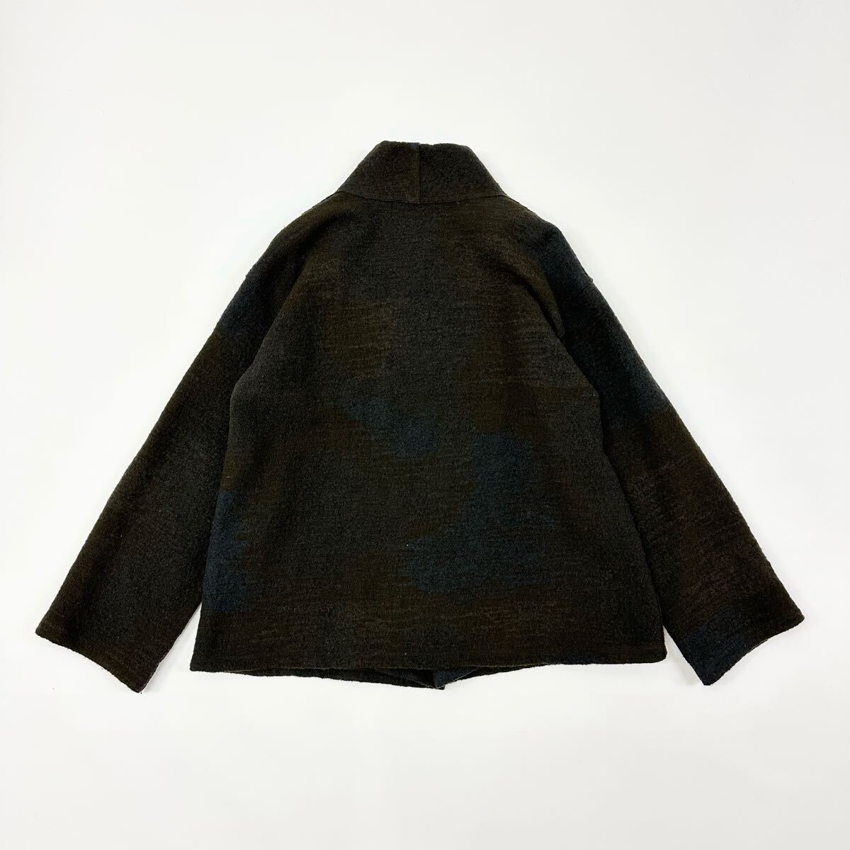 良品 JURGEN LEHL ヨーガンレール デザイン ウール ショート コート ジャケット サイズ M 702(ヨーガンレール)｜売買されたオークション情報、yahooの商品情報をアーカイブ ...