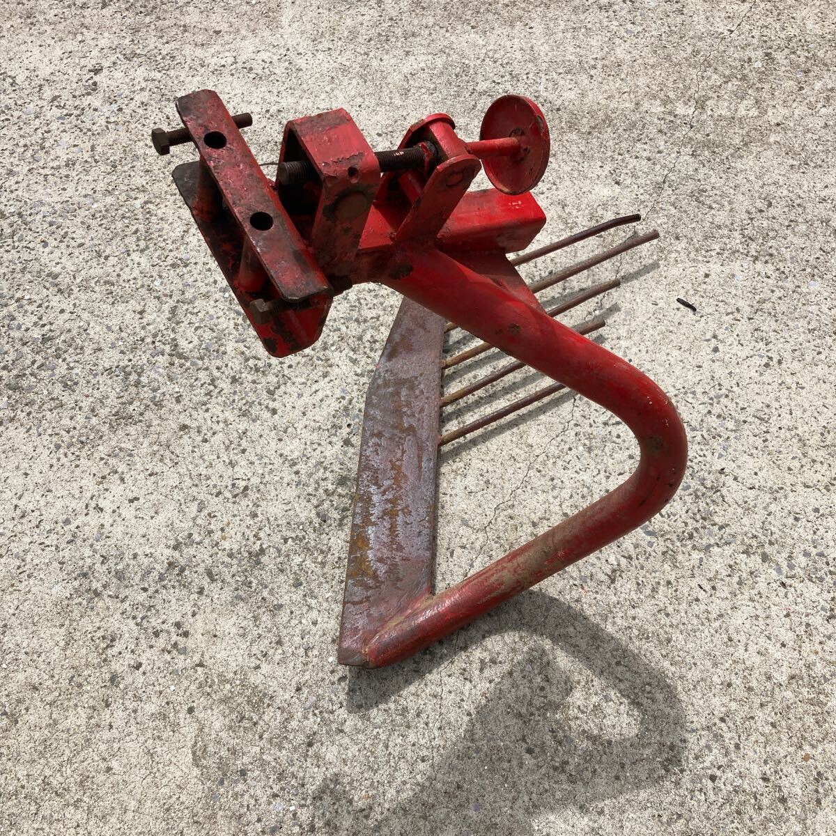 TKH-2 芋鋤 芋スキ 文明農機 トラクター用(パーツ)｜売買されたオークション情報、yahooの商品情報をアーカイブ公開 - オークファン（aucfan.com）