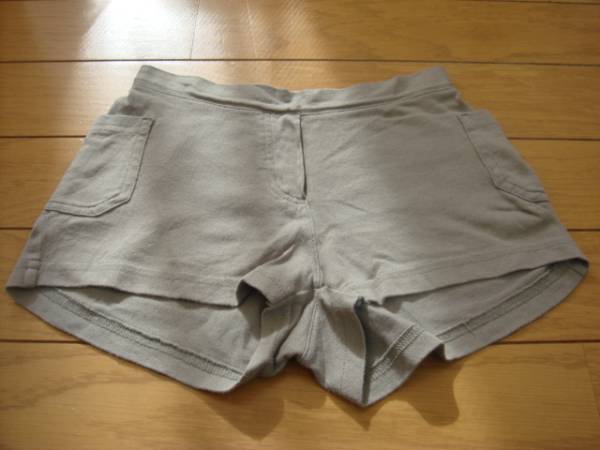 プチバトーの半ズボン サイズ4ans 102cm(100（95～104cm）)｜売買されたオークション情報、yahooの商品情報をアーカイブ公開 - オークファン（aucfan.com）
