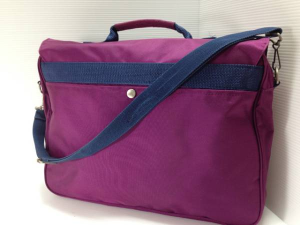 軽い KNACKY ショルダーバッグ スポーツバッグ 紫 2WAY(ショルダーバッグ)｜売買されたオークション情報、yahooの商品情報をアーカイブ公開 - オークファン（aucfan.com）