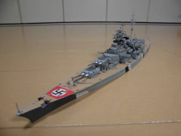 1/700 戦艦 ビスマルク ドラゴン製 ウォーターライン 完成品(完成品)｜売買されたオークション情報、yahooの商品情報をアーカイブ公開 - オークファン（aucfan.com）