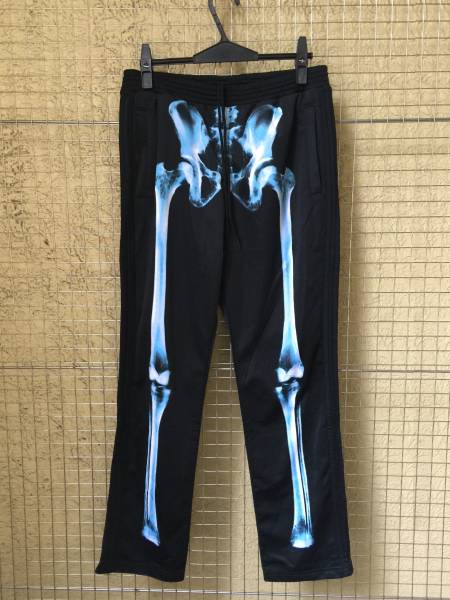 アディダス ジェレミースコット X-RAY TP ジャージパンツ M(男性用)｜売買されたオークション情報、yahooの商品情報をアーカイブ ...