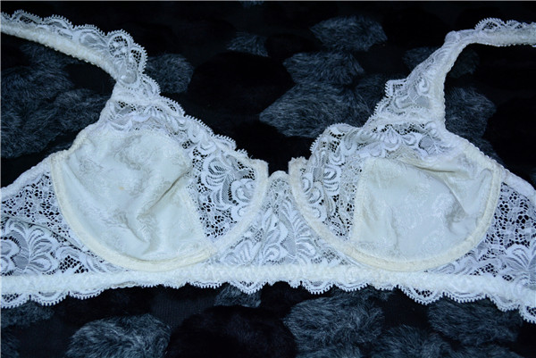 :.白襦袢のようにはんなり 女らしさの原点.: ブラ 75D a007(75)｜売買されたオークション情報、yahooの商品情報をアーカイブ公開 - オークファン（aucfan.com）