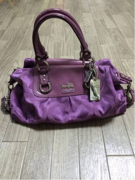 COACH 12947コーチ マディソンオプアートハンドバッグ(ハンドバッグ)｜売買されたオークション情報、yahooの商品情報をアーカイブ ...