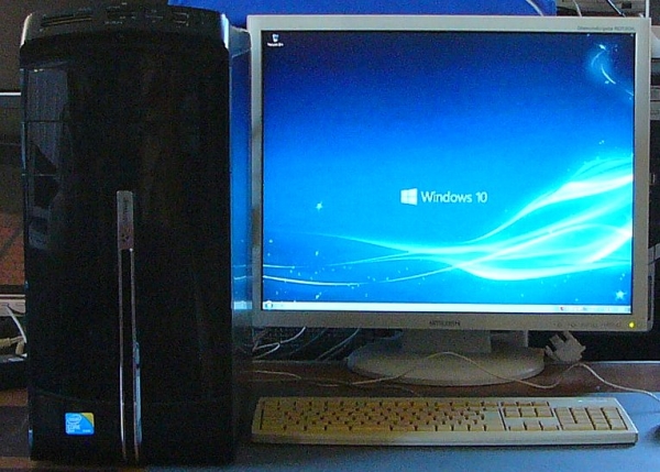 Gateway DX4820-33 Core2Quad 4096Mb Win7Pro 64Bit(ゲートウェイ)｜売買されたオークション情報 ...