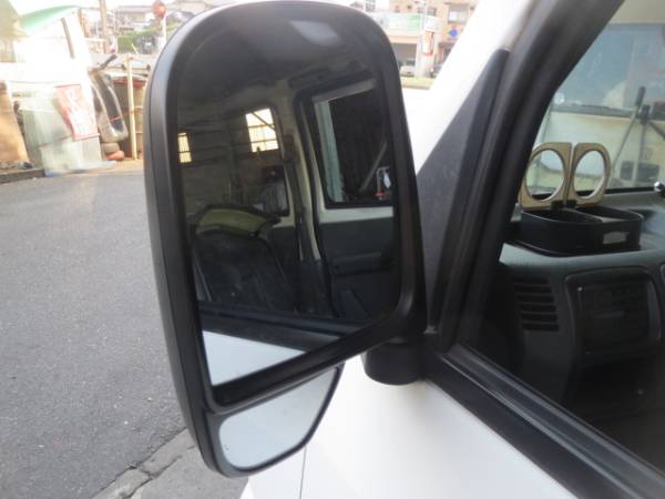 U61V U62V ミニキャブ バン 左 ドア ミラー バック サイド(ドアミラー)｜売買されたオークション情報、yahooの商品情報をアーカイブ公開 - オークファン（aucfan.com）