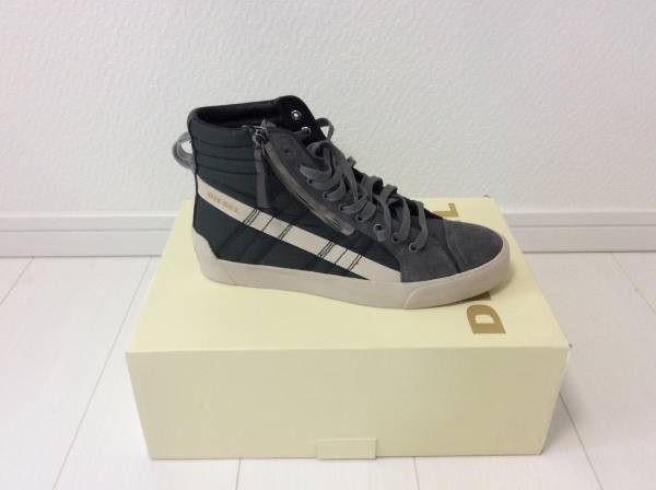 DIESEL D-STRINGS PLUS オリーブ(26.5cm)｜売買されたオークション情報、yahooの商品情報をアーカイブ公開 ...