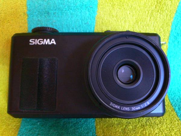 SIGMA DP2 Merrill(シグマ)｜売買されたオークション情報、yahooの商品情報をアーカイブ公開 - オークファン（aucfan.com）