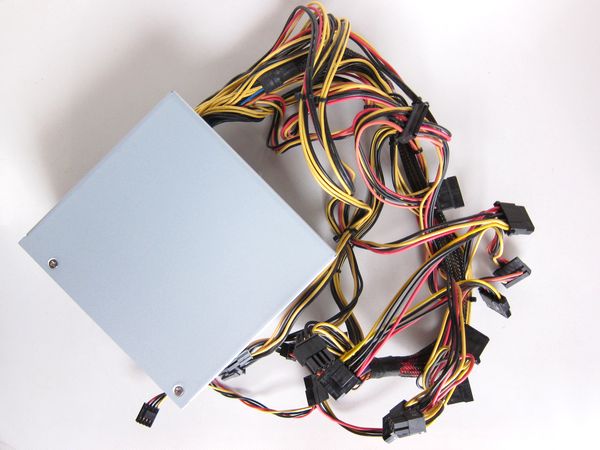 Antec EarthWatts EA-500D/ATX EPS/PCI-Exp6ピン×2/500W 2(450W～)｜売買されたオークション ...