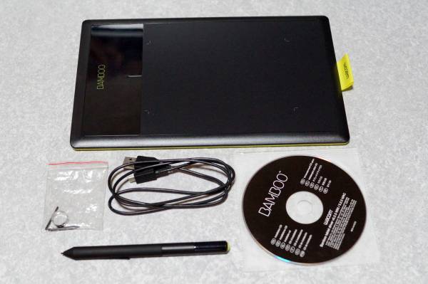 ほぼ ワコム CTL-470/K0 Bamboo Pen CTL-470/K0 ブラック ペンタブ(タブレット)｜売買されたオークション情報 ...