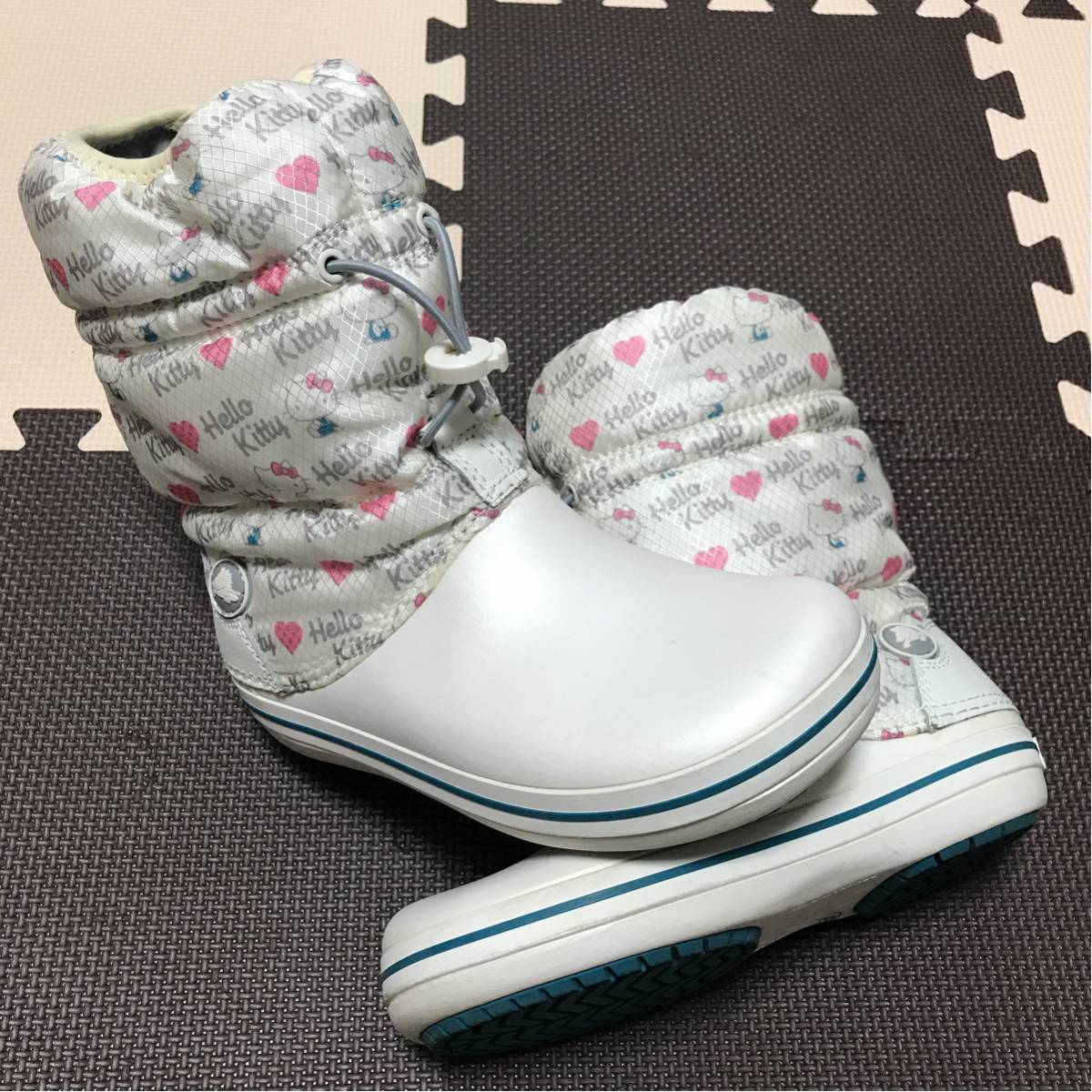crocs Hello kitty 20cm(レディースシューズ)｜売買されたオークション情報、yahooの商品情報をアーカイブ公開 - オークファン（aucfan.com）