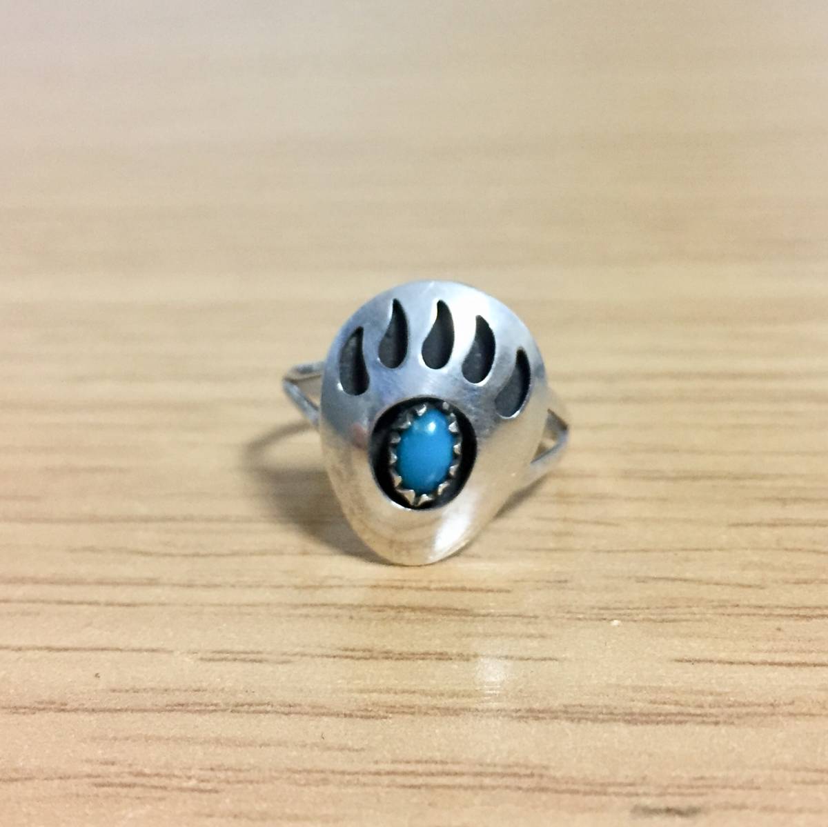 刻印あり ナバホ族 Navajo ベアパウ インディアンジュエリー シルバーリング 約13号 Sterling Silver シルバー925(13号～)｜売買されたオークション情報、yahoo ...
