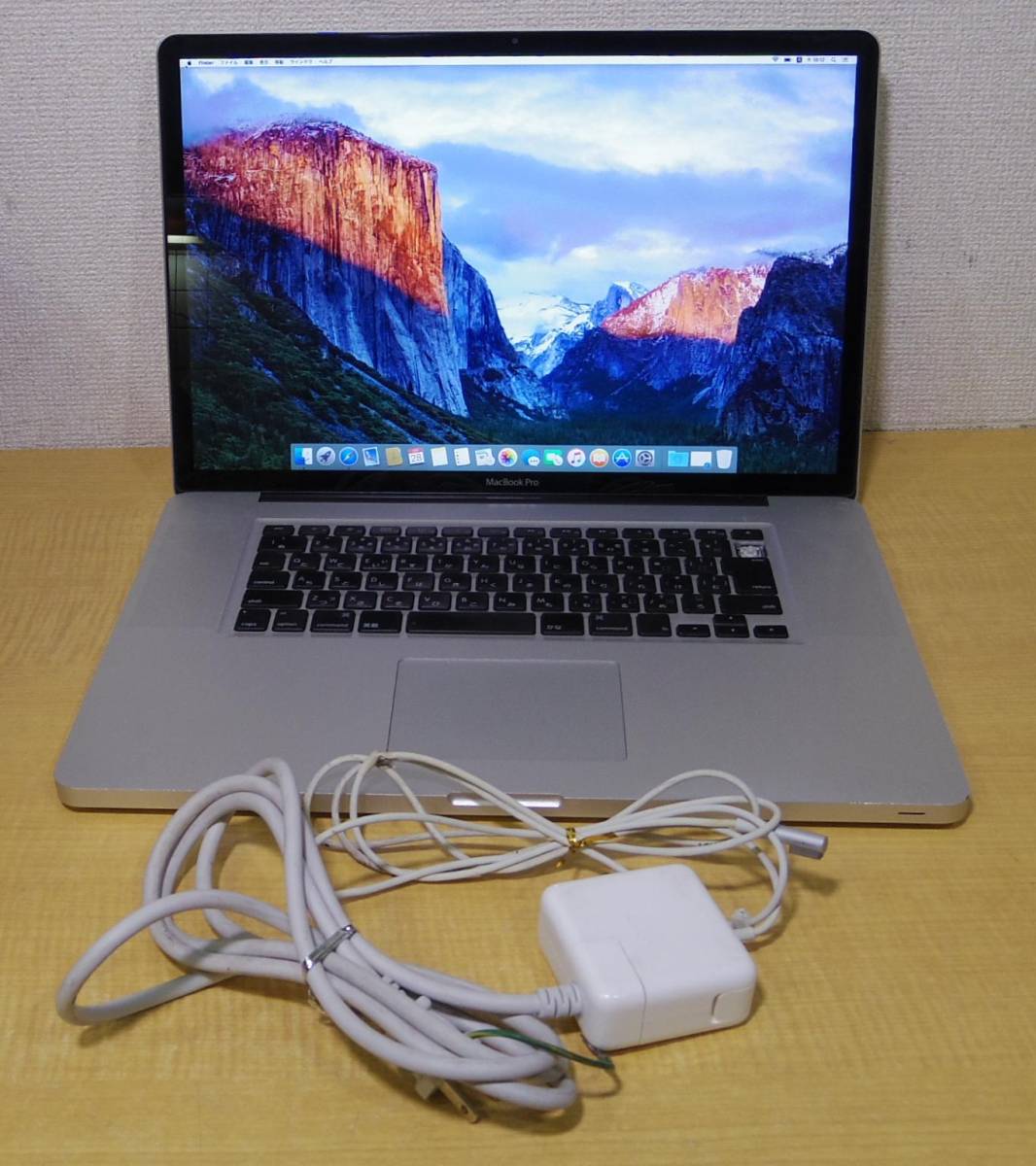 Apple MacBook Pro A1297 Core i7 2.66GHz 8GB SSD120GB 17インチ 難あり(MacBook ...