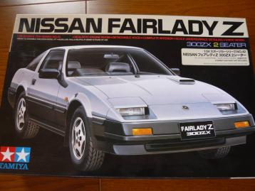 積みプラ在庫整理 1/24 タミヤ 日産 フェアレディZ 300ZX 2シーター Z31(日産)｜売買されたオークション情報、yahooの商品情報をアーカイブ公開 - オークファン ...