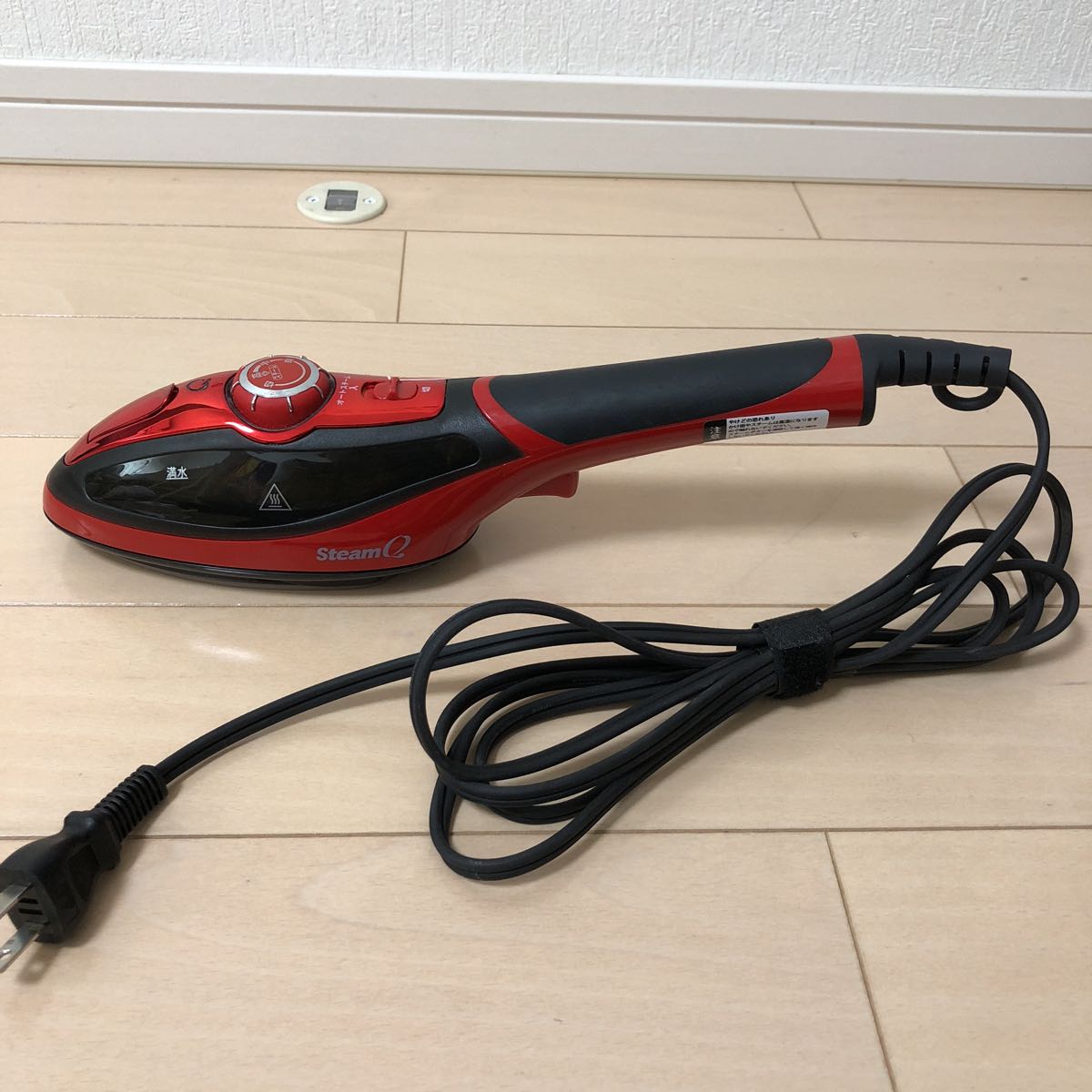 スマイル スチームQ スチームアイロン SQ2 ハンディアイロン レッド 付属品なし(ハンディアイロン)｜売買されたオークション情報、yahooの商品情報をアーカイブ公開 - オークファン ...