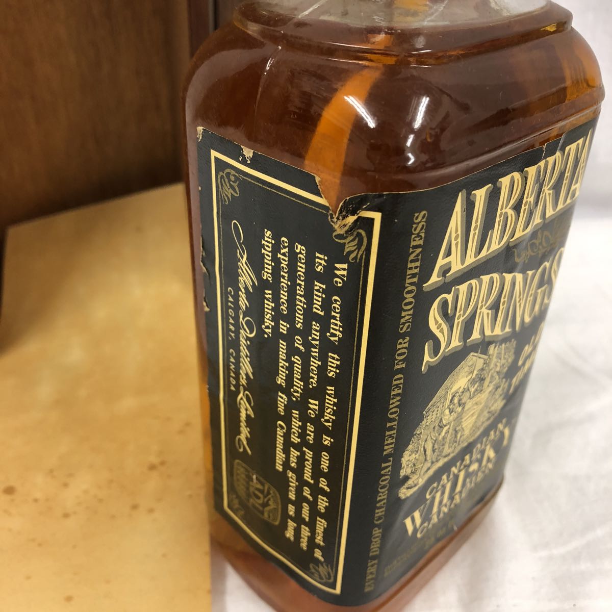 未開栓 古酒 アルバータ スプリングス 710ml 40% カナディアン ウイスキー 木箱付 ALBERTA SPRINGS(カナディアン)｜売買されたオークション情報、yahooの商品情報を ...
