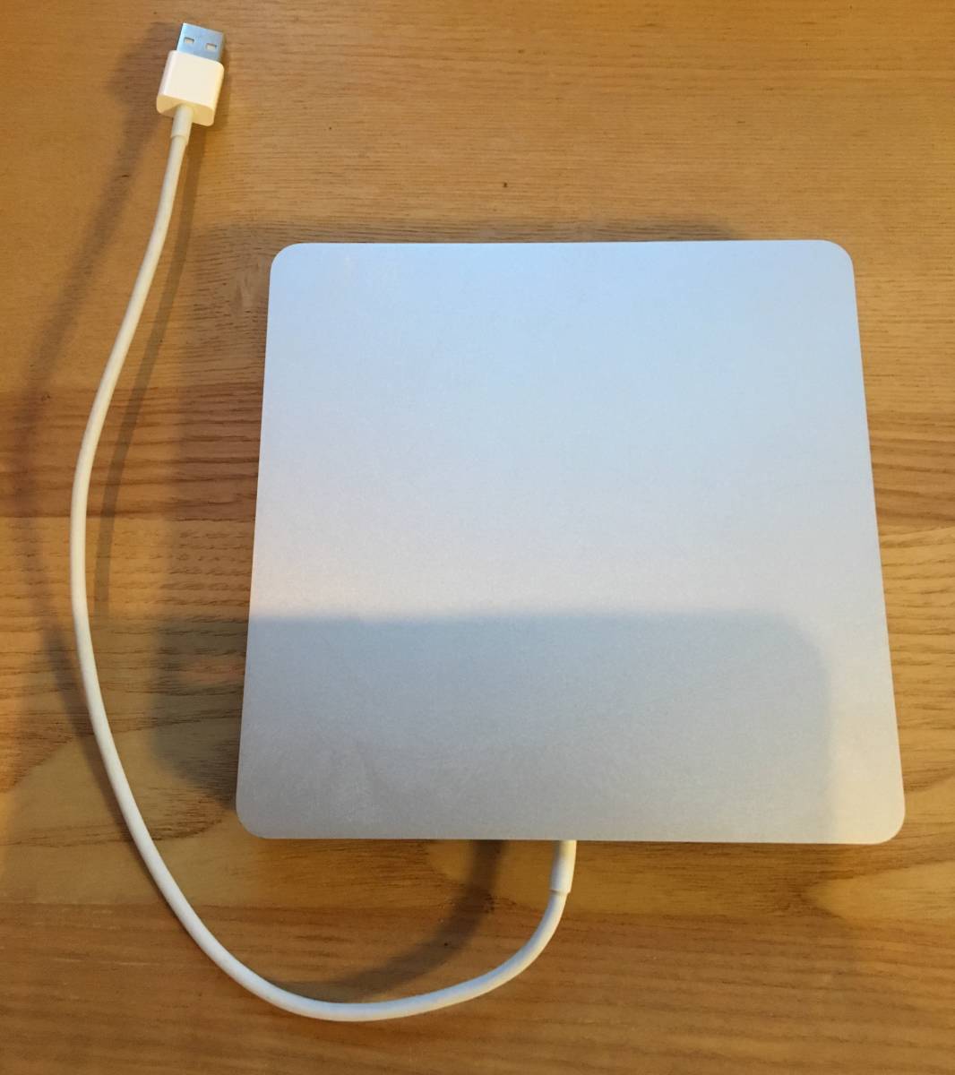 Apple純正 USB SuperDrive A1379(Mac用)｜売買されたオークション情報、yahooの商品情報をアーカイブ公開 ...