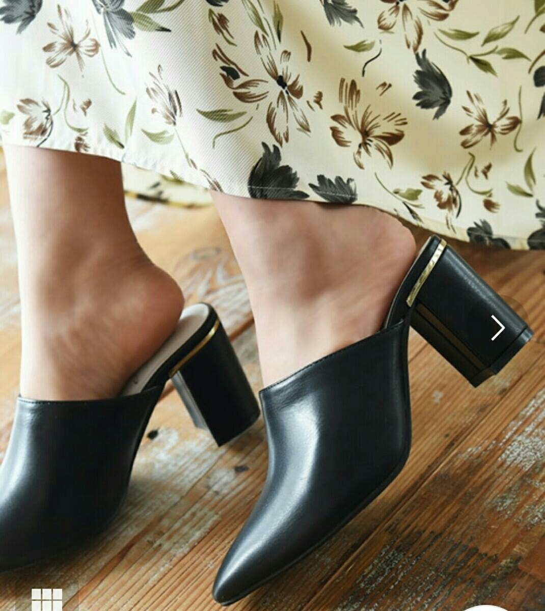 ゴールドラインミュール 黒 M(23.0cm)｜売買されたオークション情報、yahooの商品情報をアーカイブ公開 - オークファン（aucfan.com）